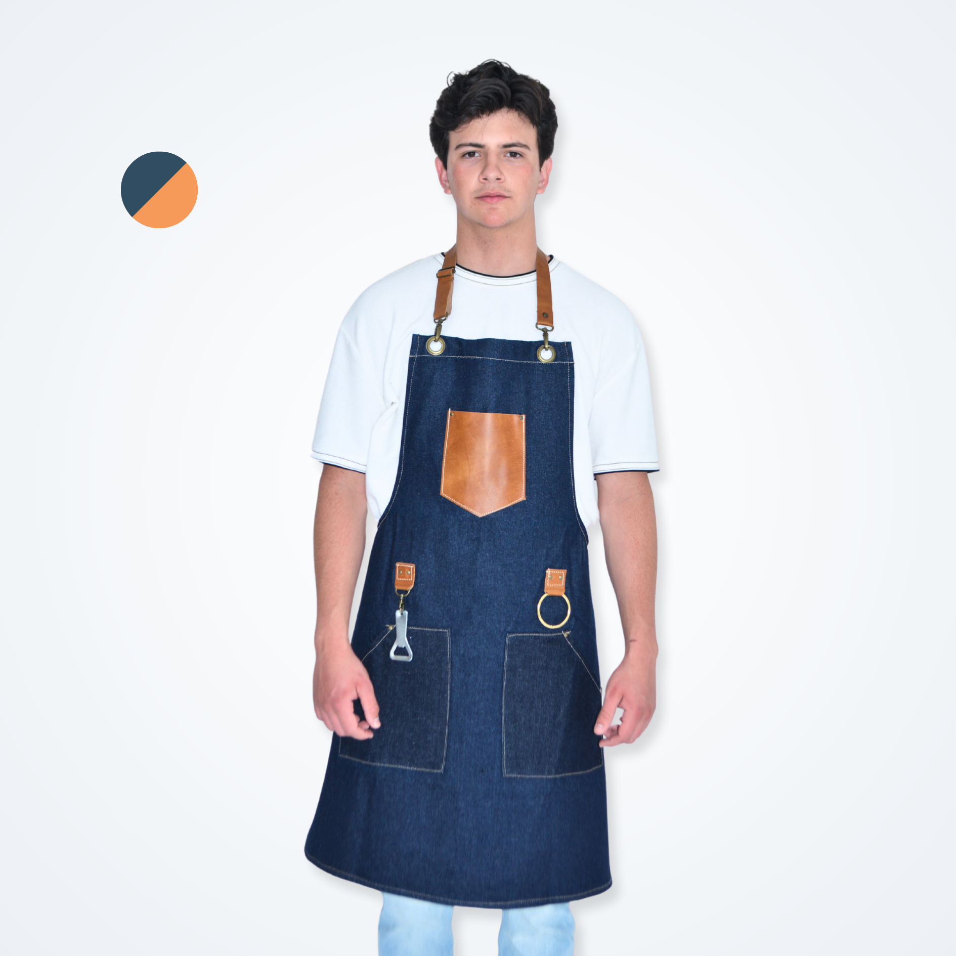 MANDIL-CAZU Pigma Studio MANDILES TEXTIL AZUL/ PIEL CAMEL – Pigma Estudios